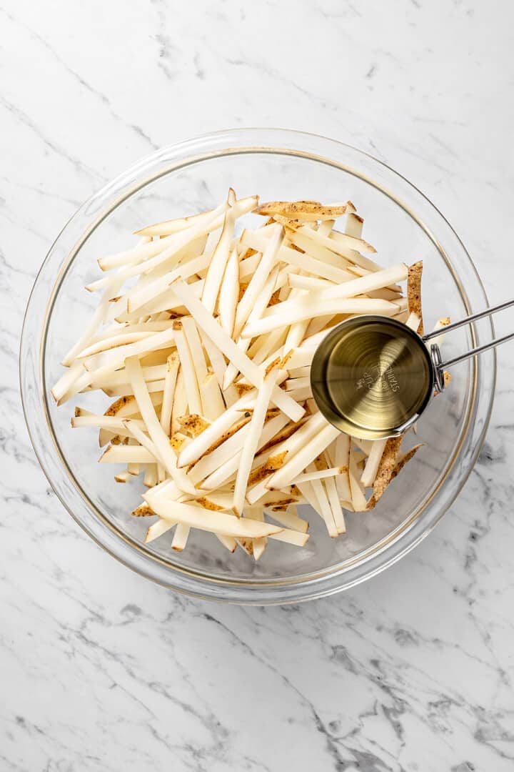 Easy Air Fryer Shoestring Fries Jessica In The Kitchen
