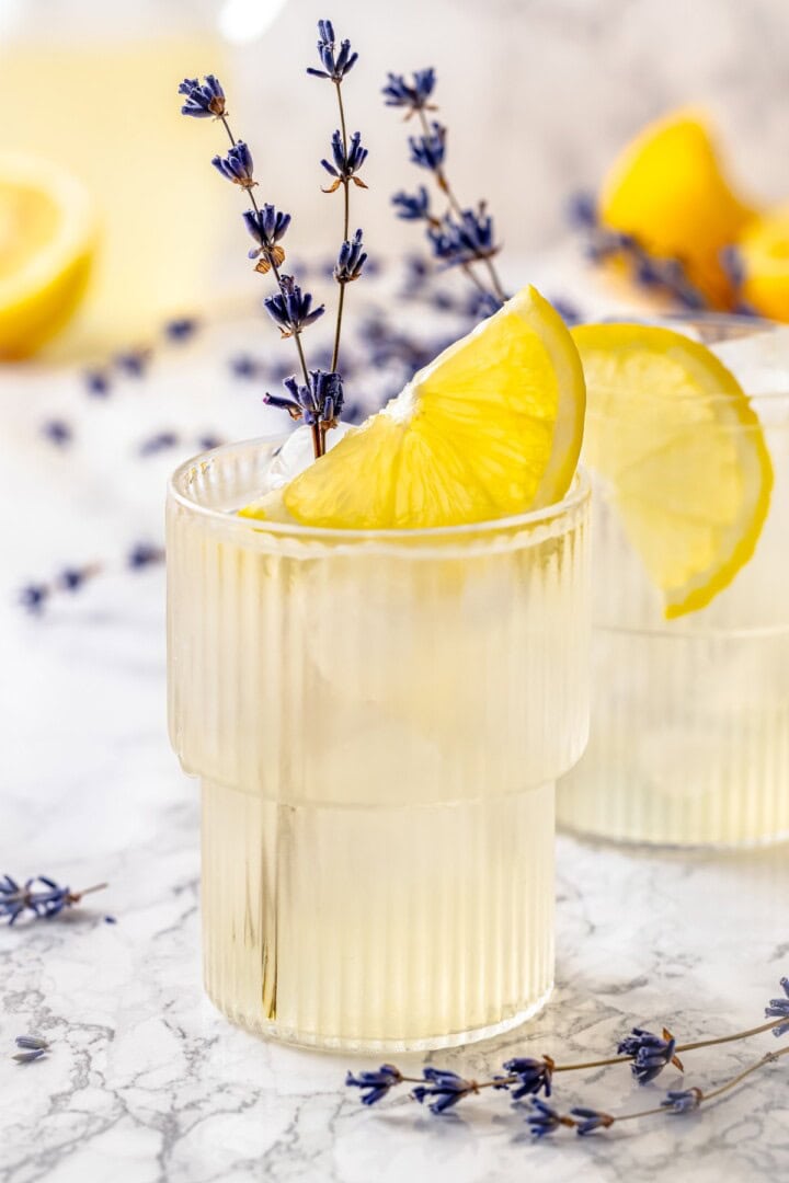 Lavender Lemonade | Jessica in the Kitchen