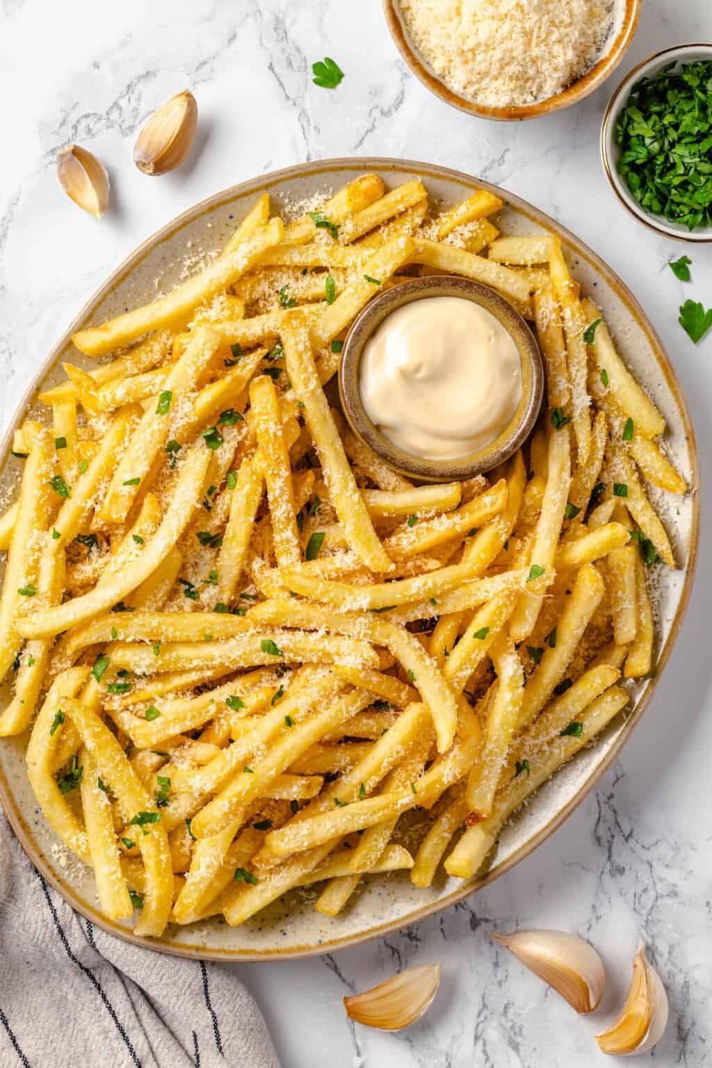 Garlic Fries (Baked or Fried!) | Jessica in the Kitchen